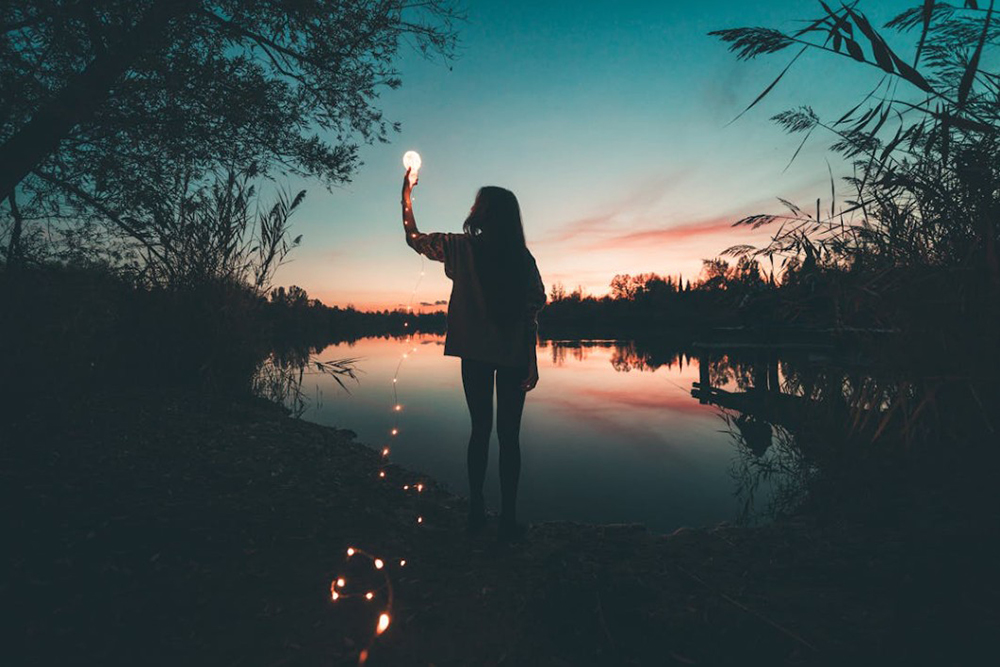 What is Magical Realism? - alanwatt.com